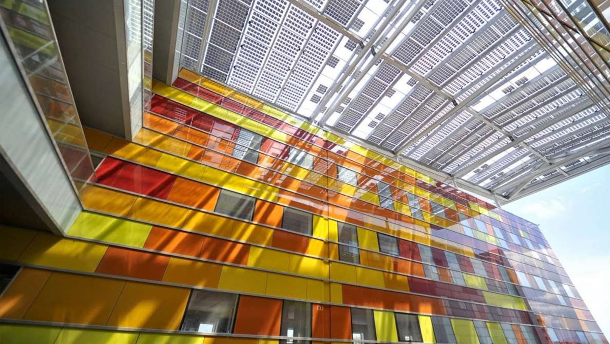 AGC's SunEwat, Your One-Stop Shop for Glass Solutions